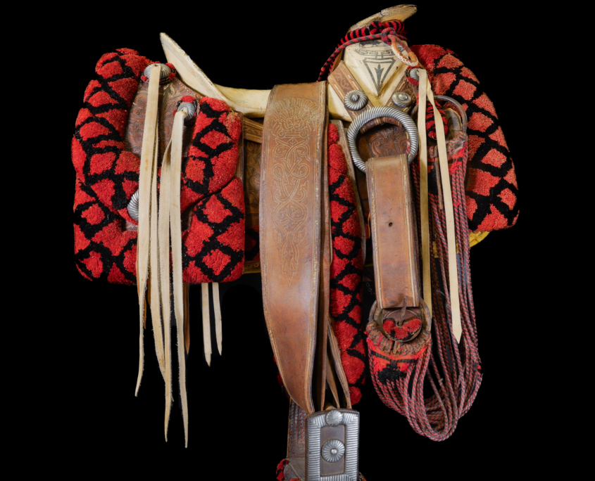 SILLA CHARRA CON BORDADO DE CHOMITE - Museo de la Charrería CDMX