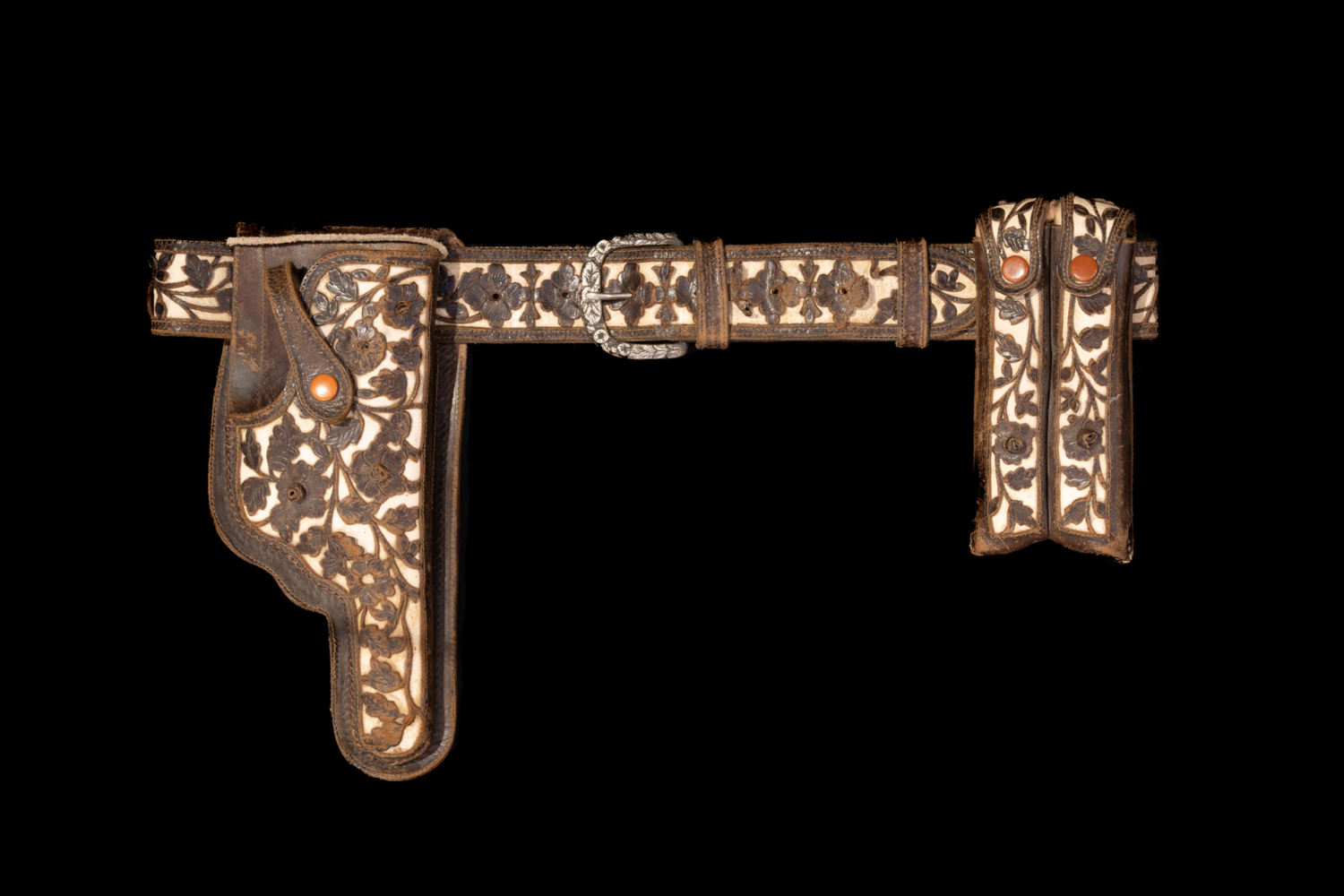 FUNDAS DE REVOLVER Y CANANAS - Museo de la Charrería CDMX